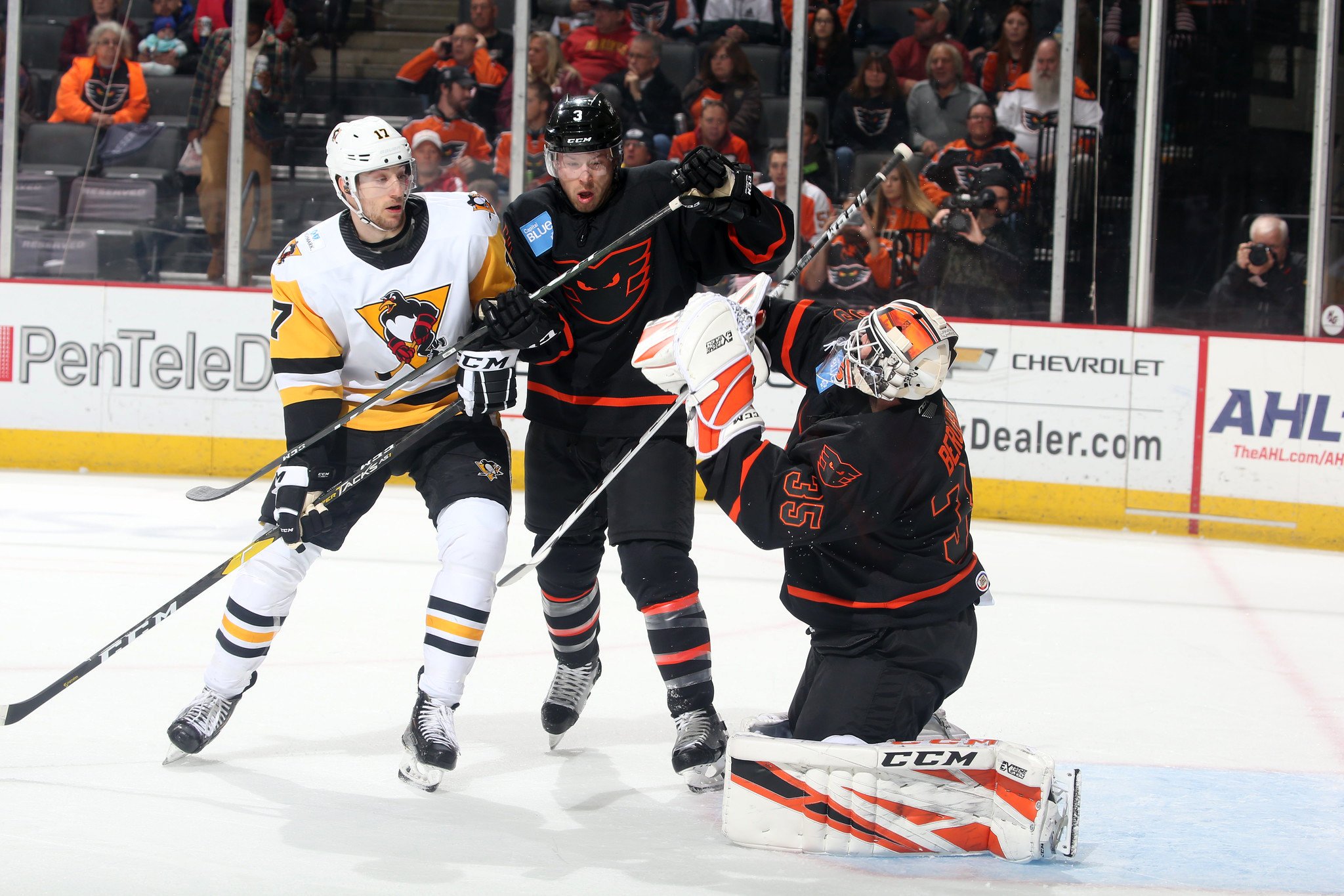 Kyle Criscuolo’s two goals help Phantoms defeat Penguins 4-2 ...