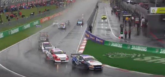 Highlights: Dunlop Super2 Series Race 9 at Bathurst – BGMSportsTrax
