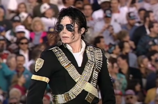 Top 10 Greatest Super Bowl Halftime Shows – BGMSportsTrax