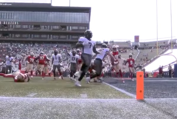 Mark Thompson rushes for three touchdowns in a Gamblers win – BGMSportsTrax