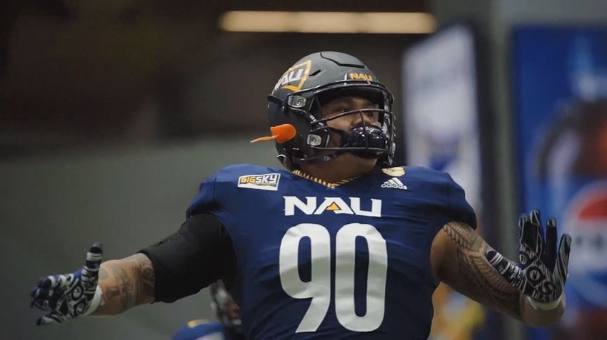 B.C. Lions sign defensive lineman Mark Ho Ching to a future contract ...