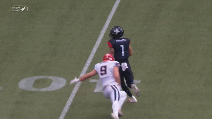 Paris Musketeers re-sign quarterback Zach Edwards – BGMSportsTrax